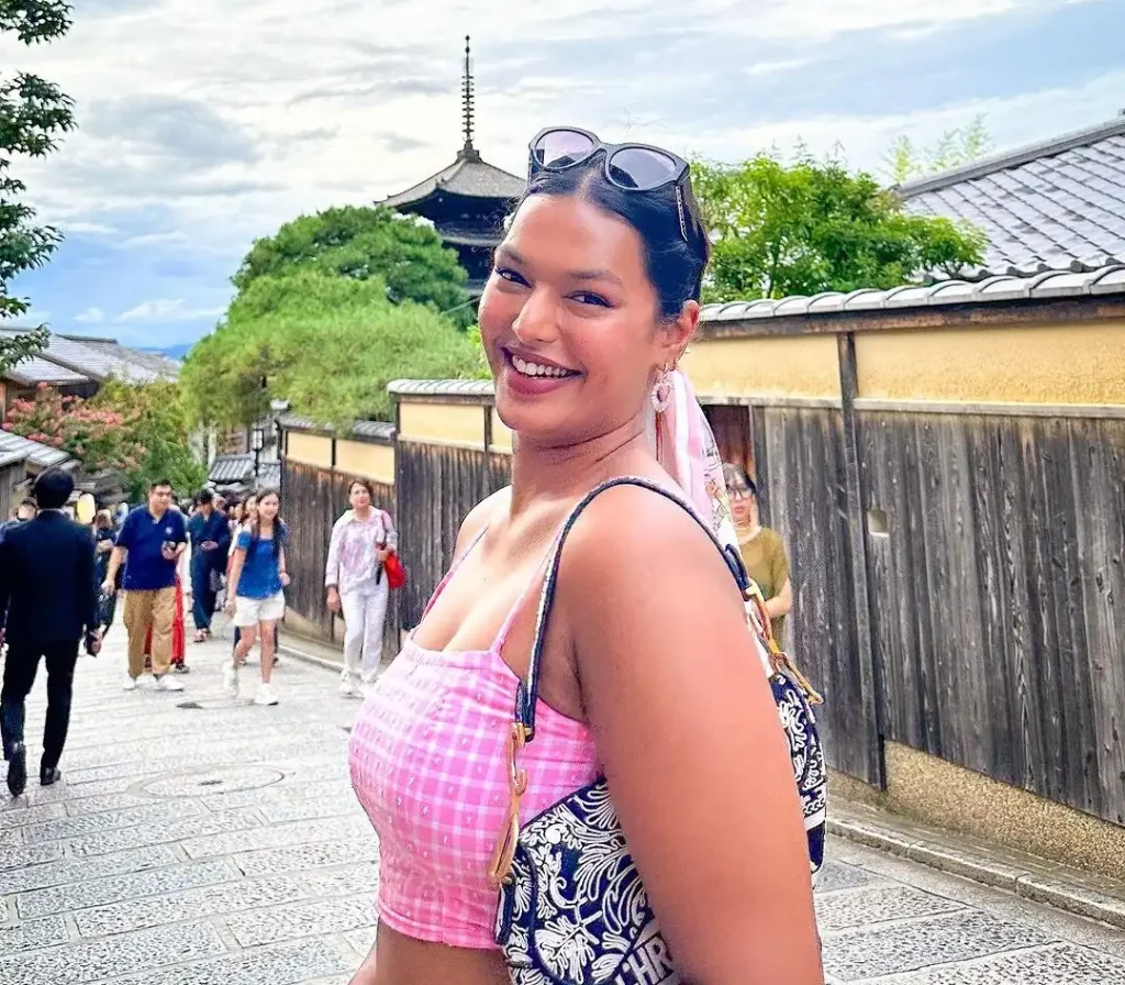 Sarah Sarosh Biography - Net Worth, Age, Family
