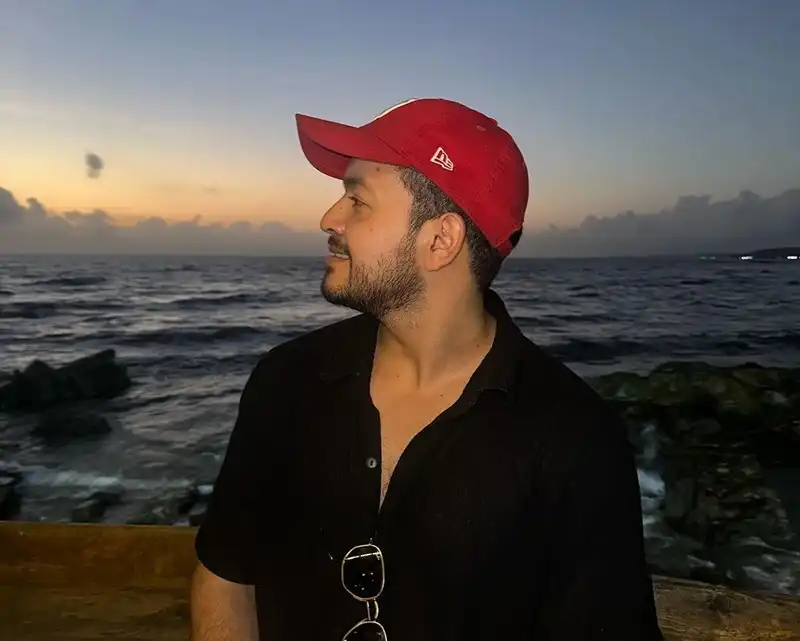 Anunay Sood Biography - Net Worth, Age, Family